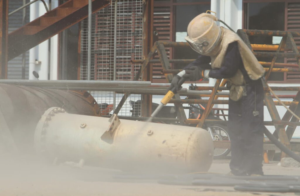How The Industrial Sandblasting Prolongs Equipment Life